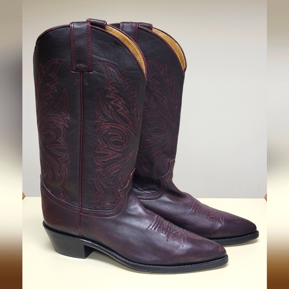 Justin Boots | Shoes | Justin Cowboy Boots Dark Red 3 Mens Size 1d ...
